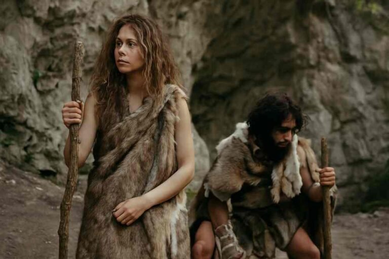 The first time humans wore clothes | When do we start getting dressed?